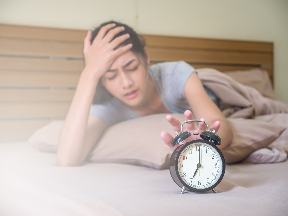 起床時の頭痛改善を薬に頼るのはNG？まずは枕の高さをチェック！ - GOKUMIN